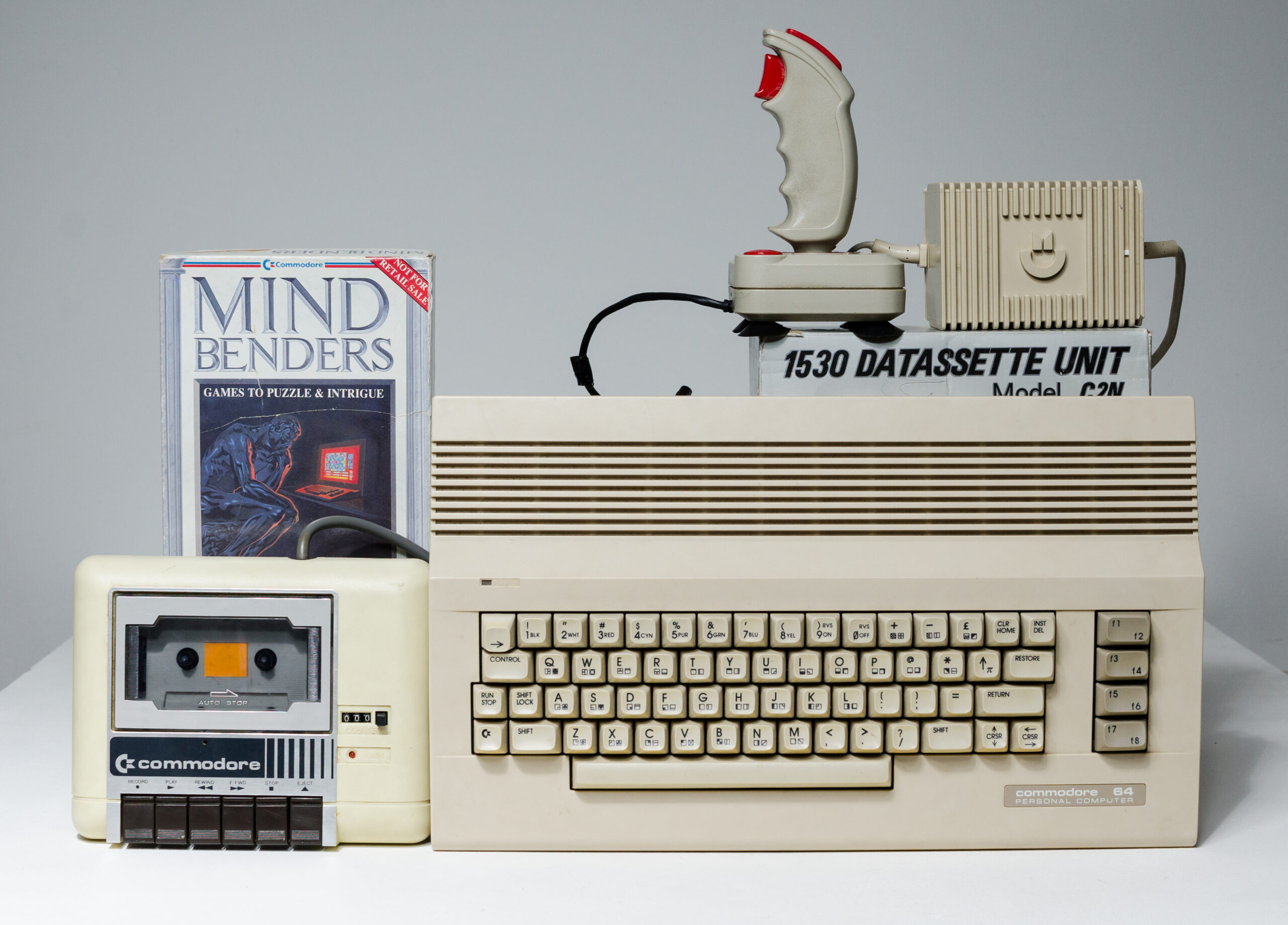 computer, technology, old, commodore, vintage, retro, commodore 64, 64, white, keyboard ...